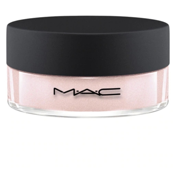 MAC Cosmetics | Makeup | Hp Mac Iridescent Powder Silver Dusk | Poshmark